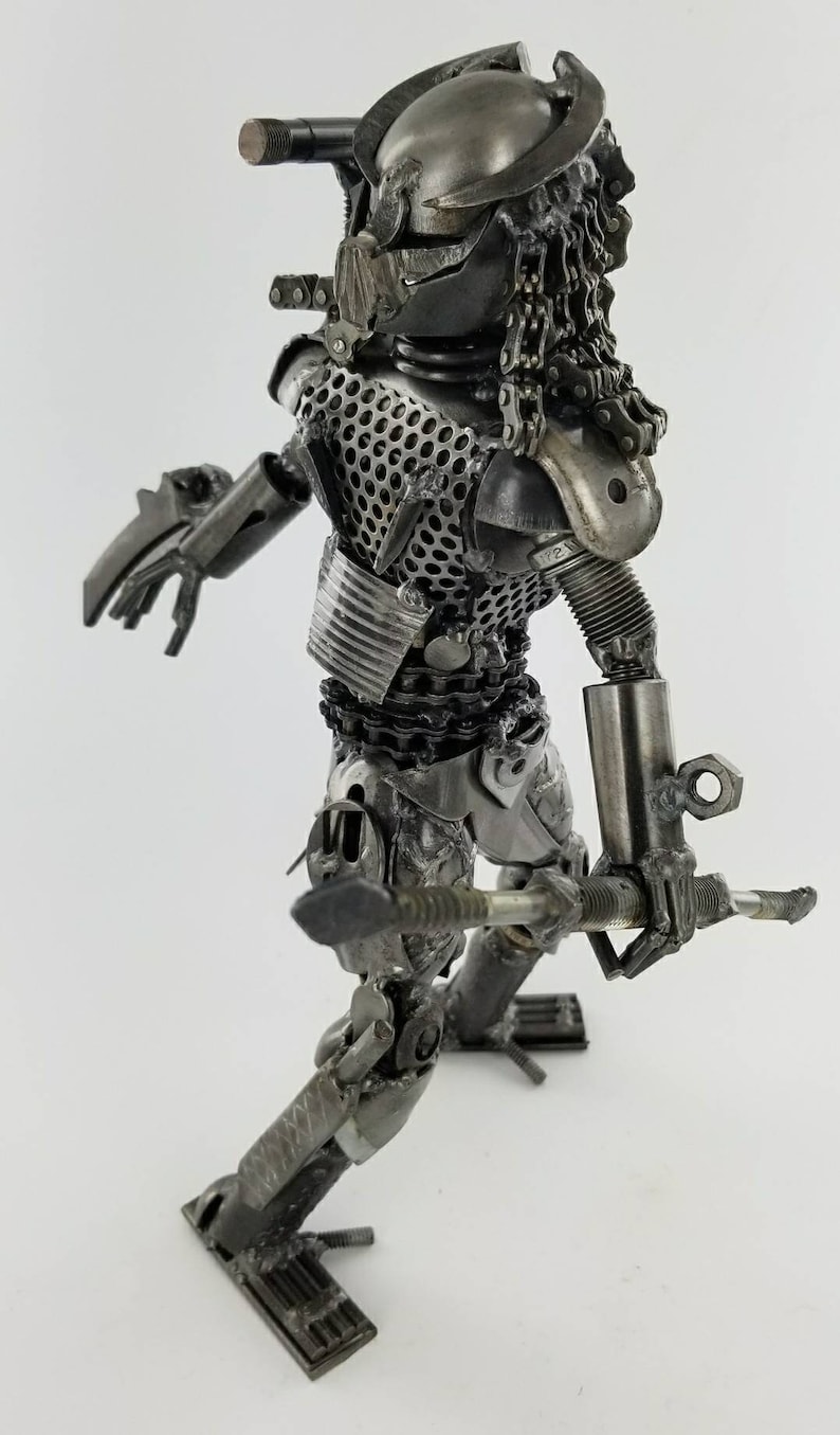 RECYCLED STEEL PREDATOR Handmade Metal Art Statue,scrap Sculpture,10.5 ...