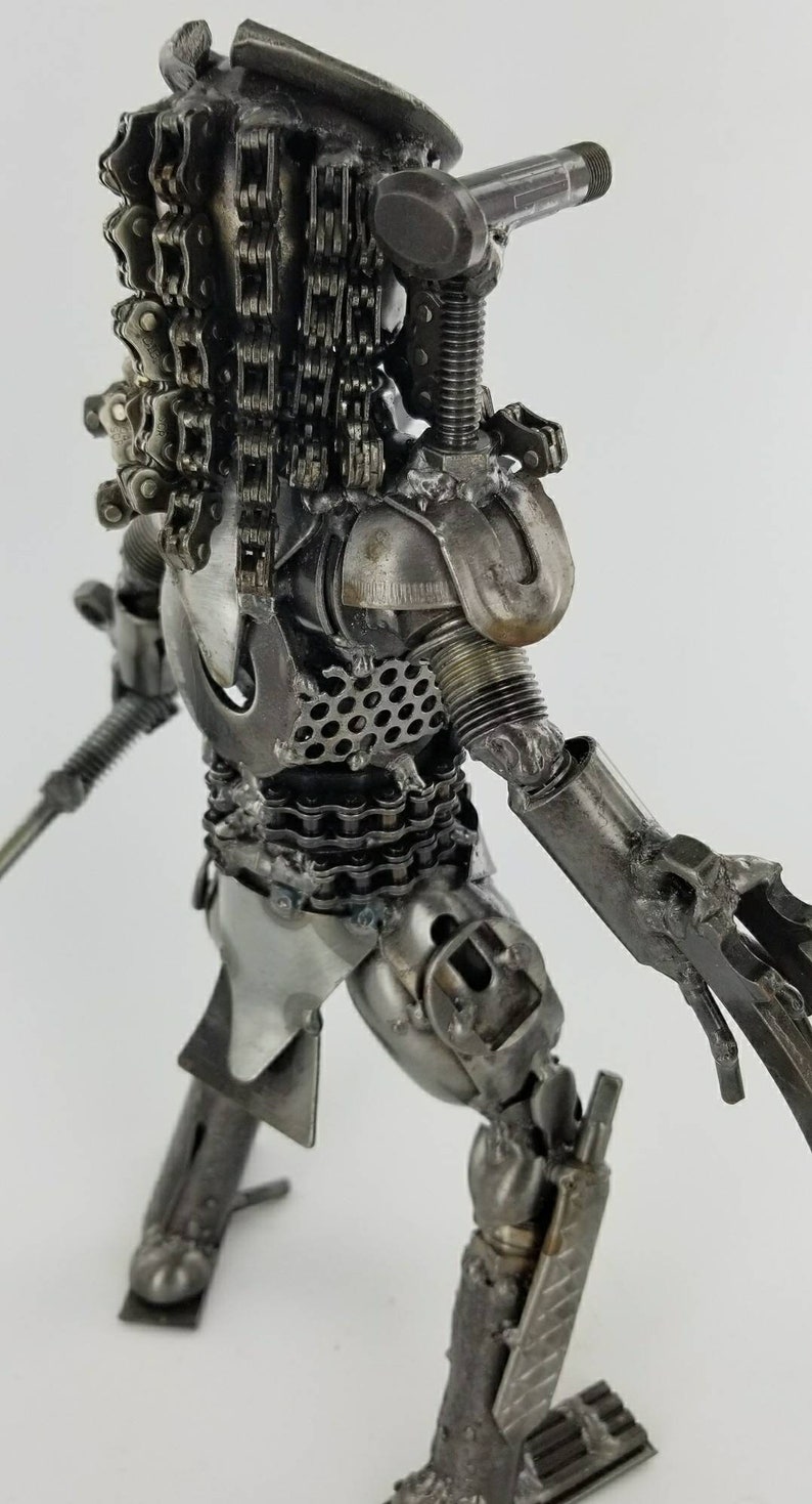RECYCLED STEEL PREDATOR Handmade Metal Art Statue,scrap Sculpture,10.5 ...