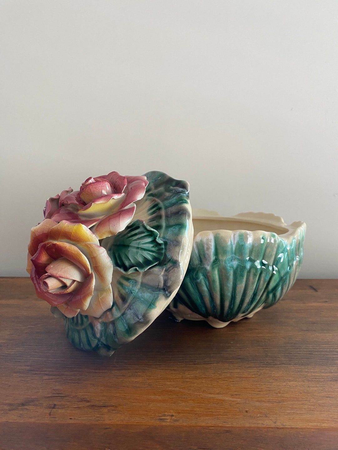 Artisan Capodimonte-style Bowl & Lid: Elegantly Crafted Shell - Etsy