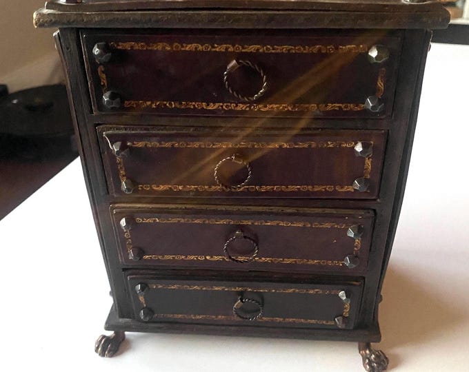 Italian Leather Jewelry Chest With Claw Feet - Etsy