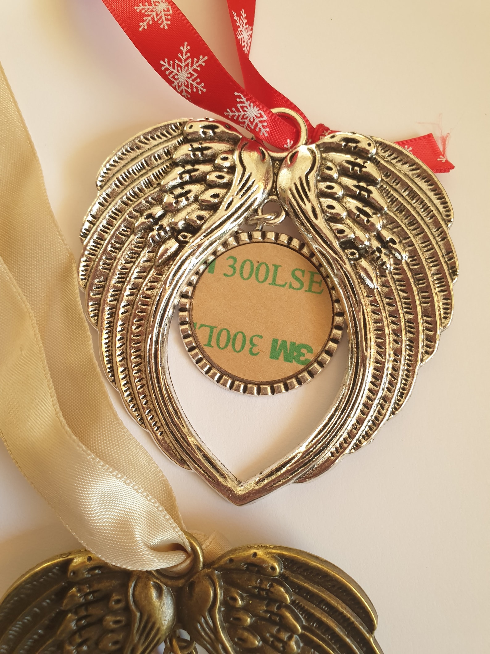 Hanging Angel Wings With a Round or Oval Photo Frame, Memory, Memorial ...