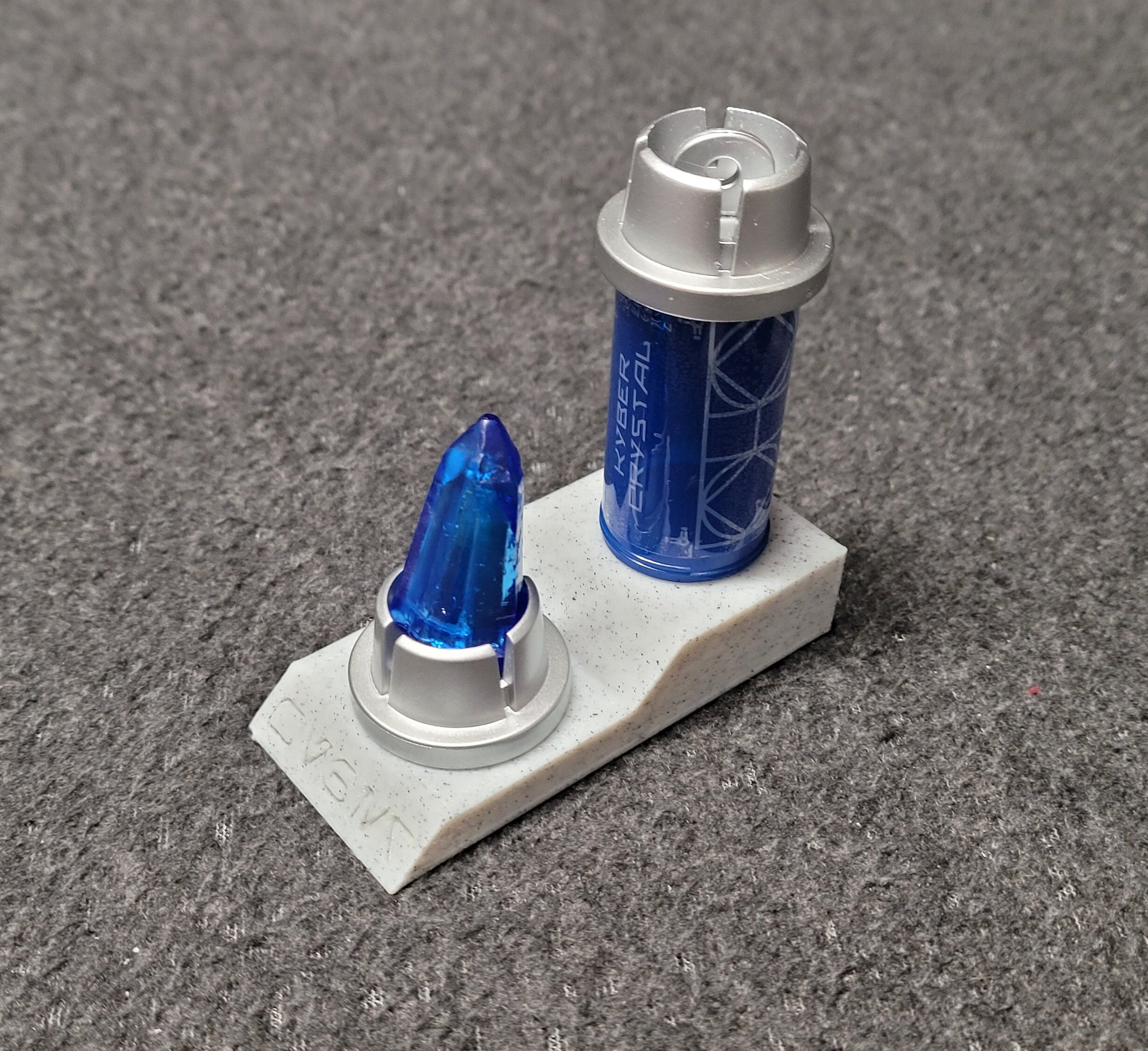 3D Printed Kyber Crystal Display Stand | Star Wars Disney Galaxy's Edge ...