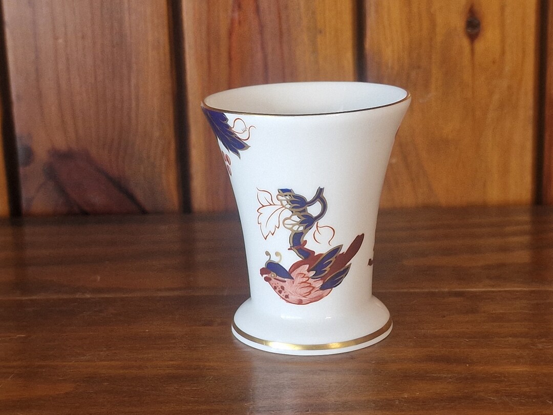 Vintage Coalport Hong Kong Pattern Small Bone China Trumpet Vase. - Etsy