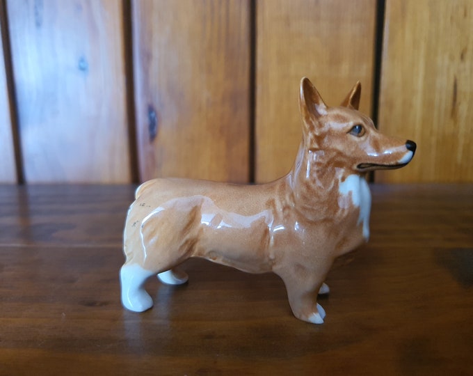 Vintage Beswick Model of a Corgi, Number 1736. - Etsy