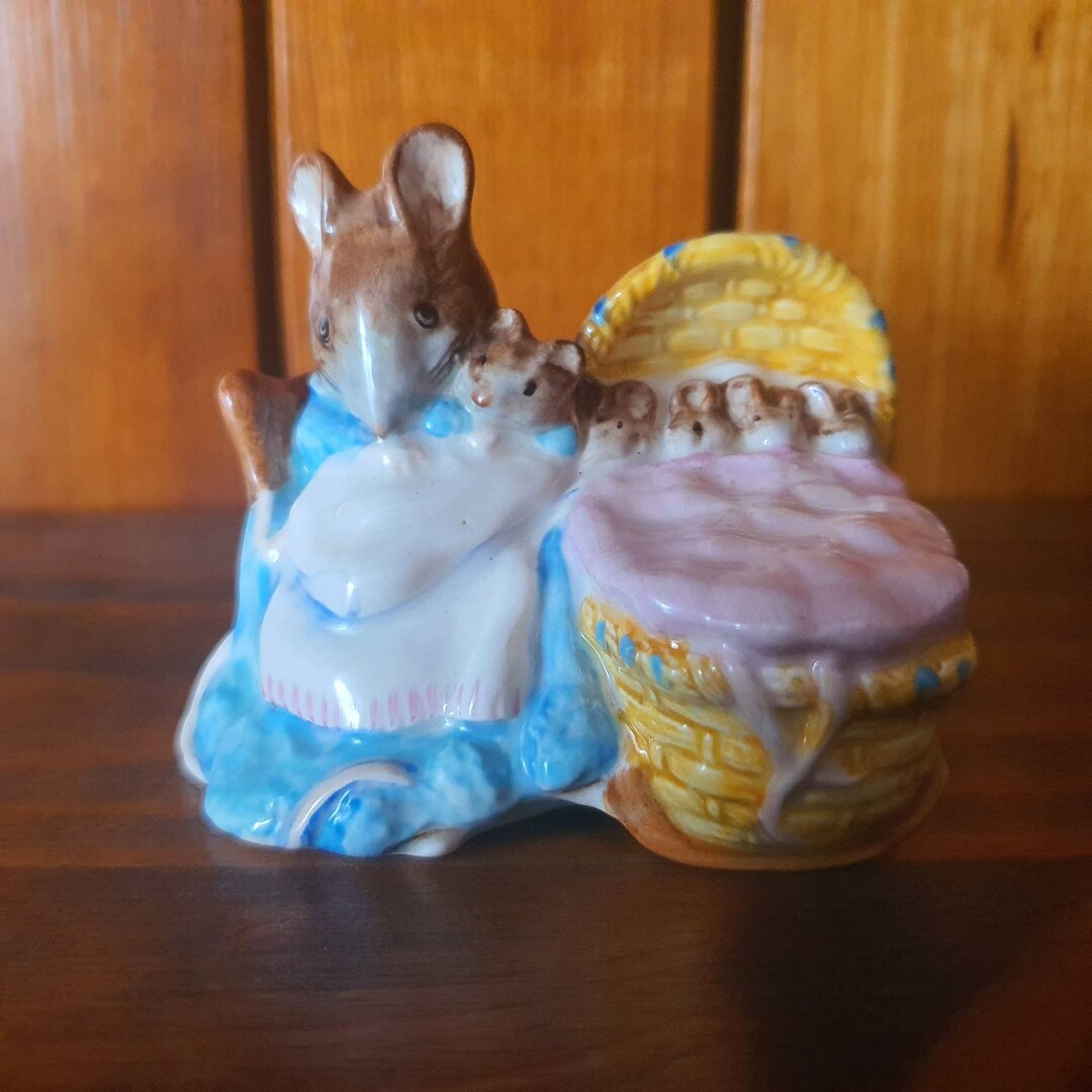 Vintage Beswick Beatrix Potter Hunca Munca Porcelain Figurine. BP 3b ...
