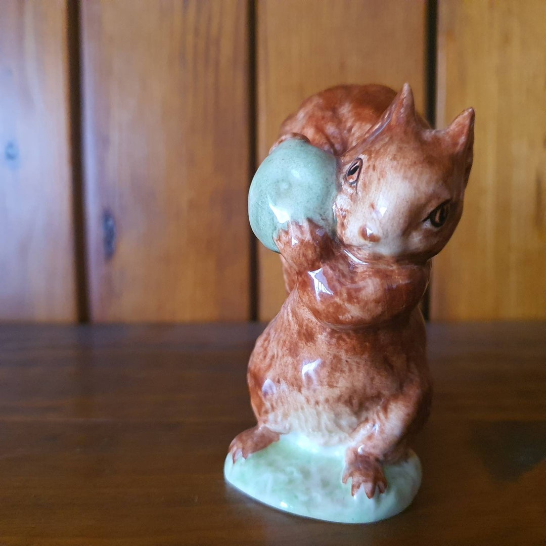 Vintage Beswick Beatrix Potter Squirrel Nutkin Porcelain Figurine. BP ...