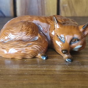 Vintage Beswick Fox Curled Model Number 1017 Designed by Arthur ...