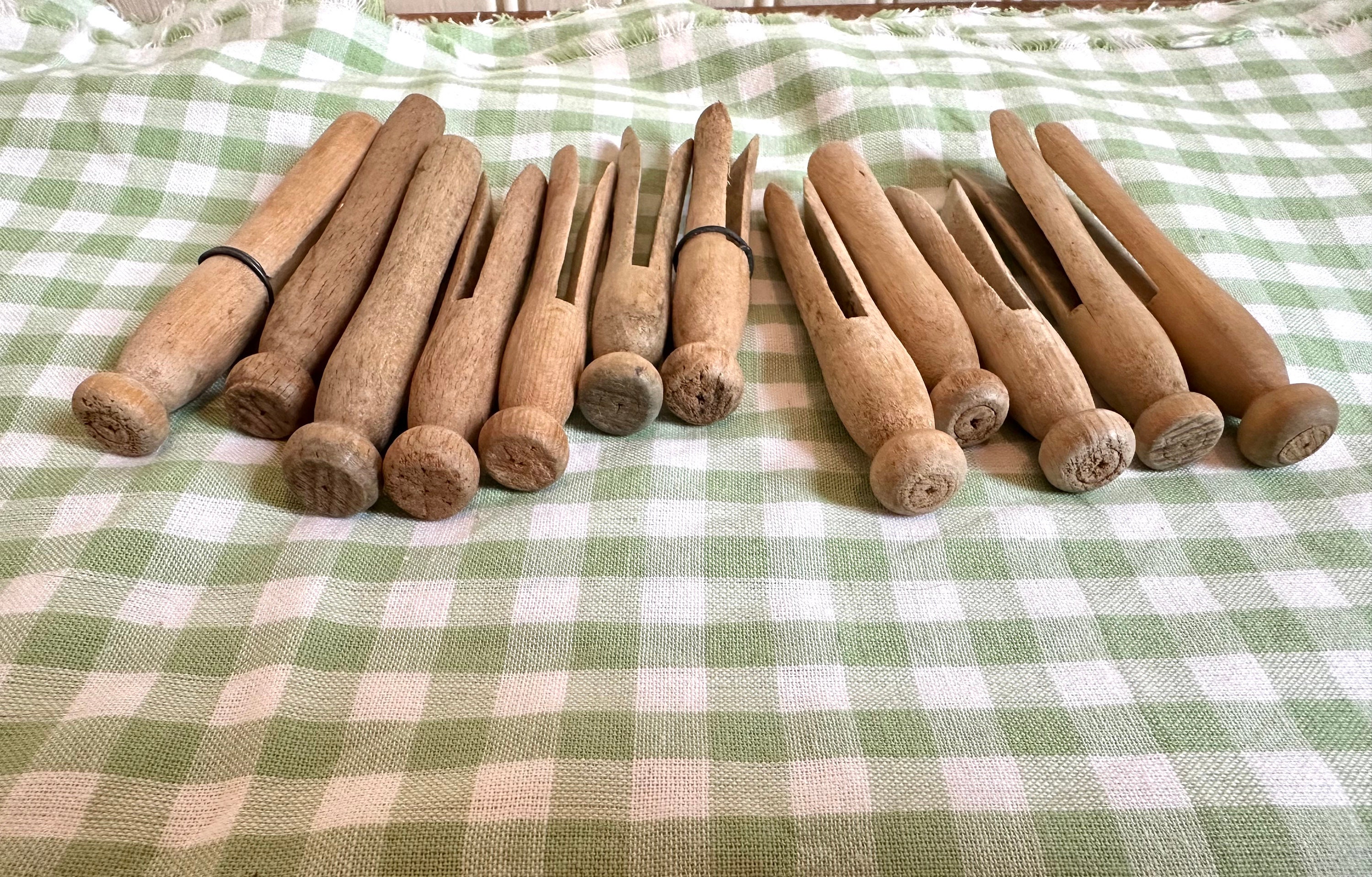 12 Vintage Round Wood Clothespins - Wood Pegs - Old Clothespins ...