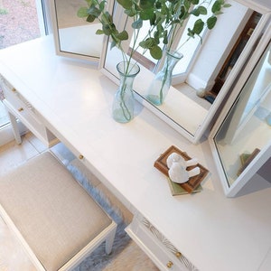 Spray Painted White Stag Minstrel Dressing Table Set With Triple Mirror ...