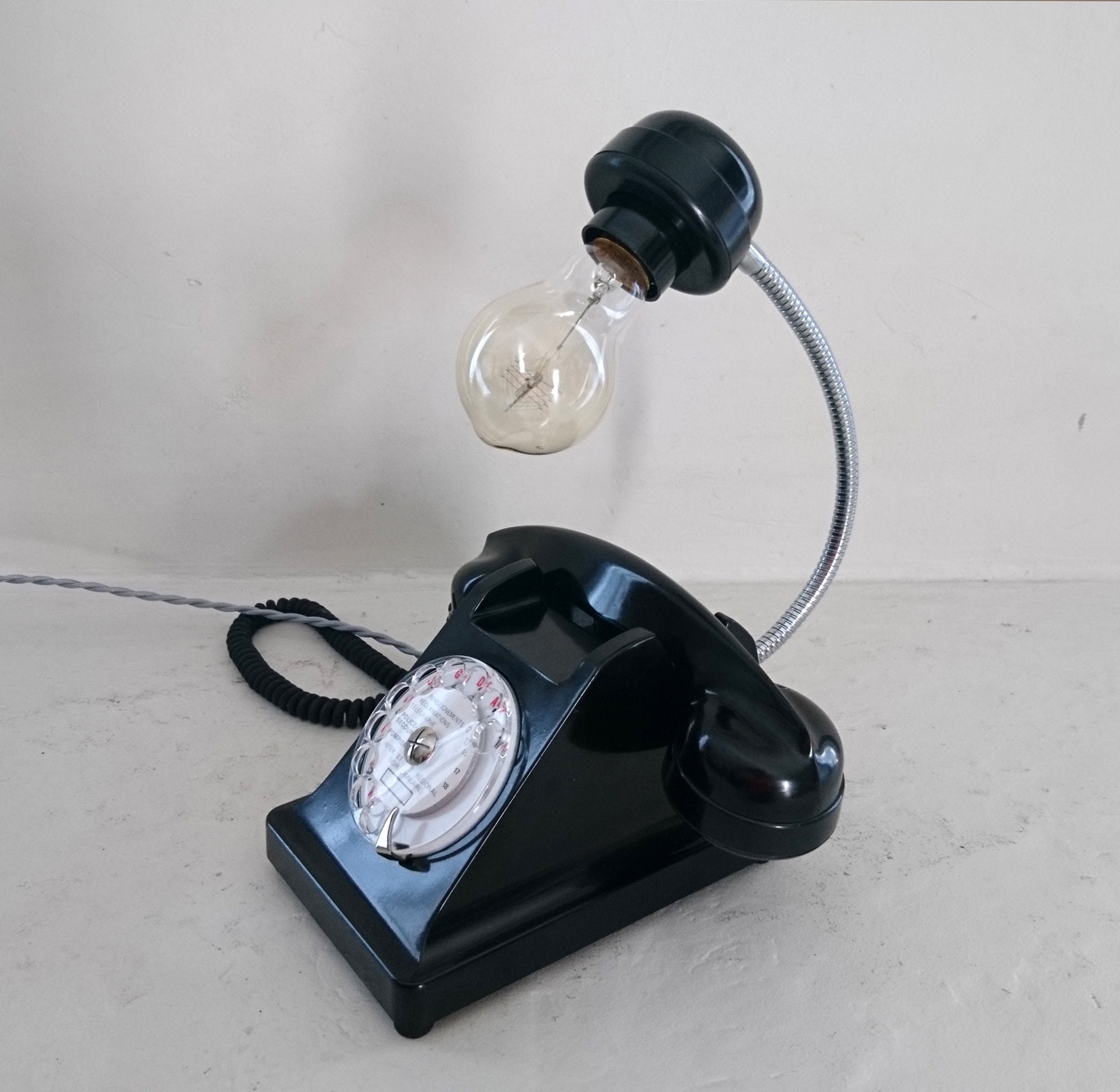 Vintage Telephone Lamp U43 Retro Bakelite Telephone Retro Lamp Ambiance ...