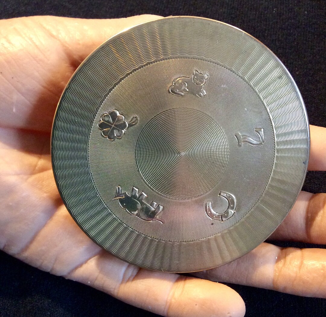 Powder Compact - Stylish - Good Luck - Lucky Charms Design 1960s - Etsy