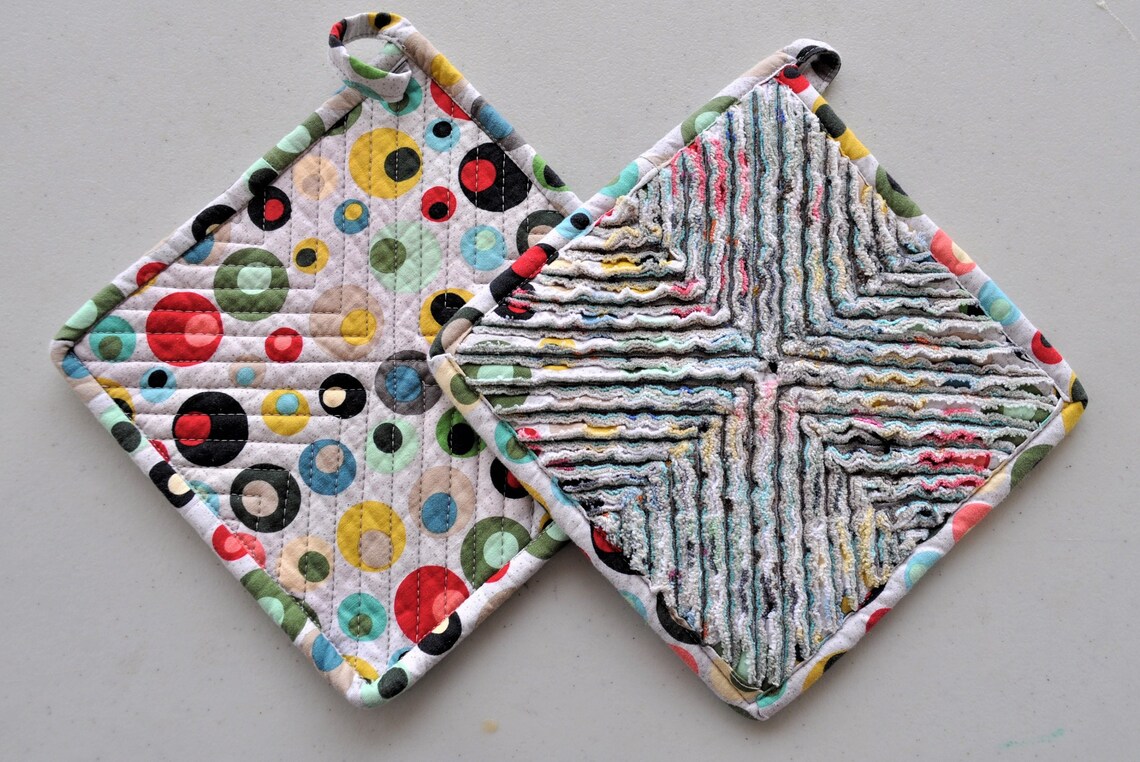 Set of Chenille Pot Holders, 2 Chenille Hot Pads, Base Color Gray - Etsy