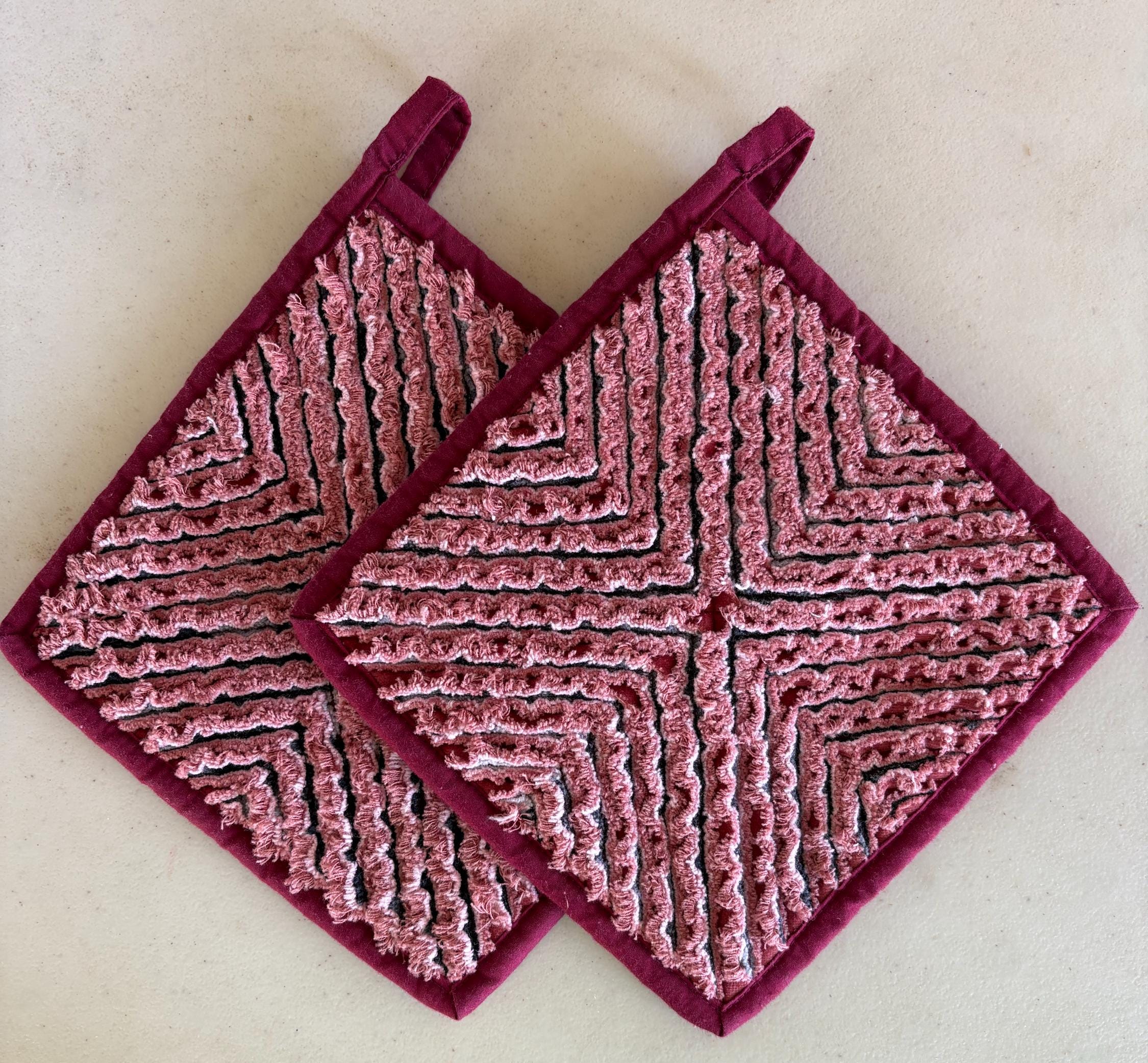 Set of Chenille Pot Holders With Ants, 2 Ant Hot Pads, Red/maroon With ...