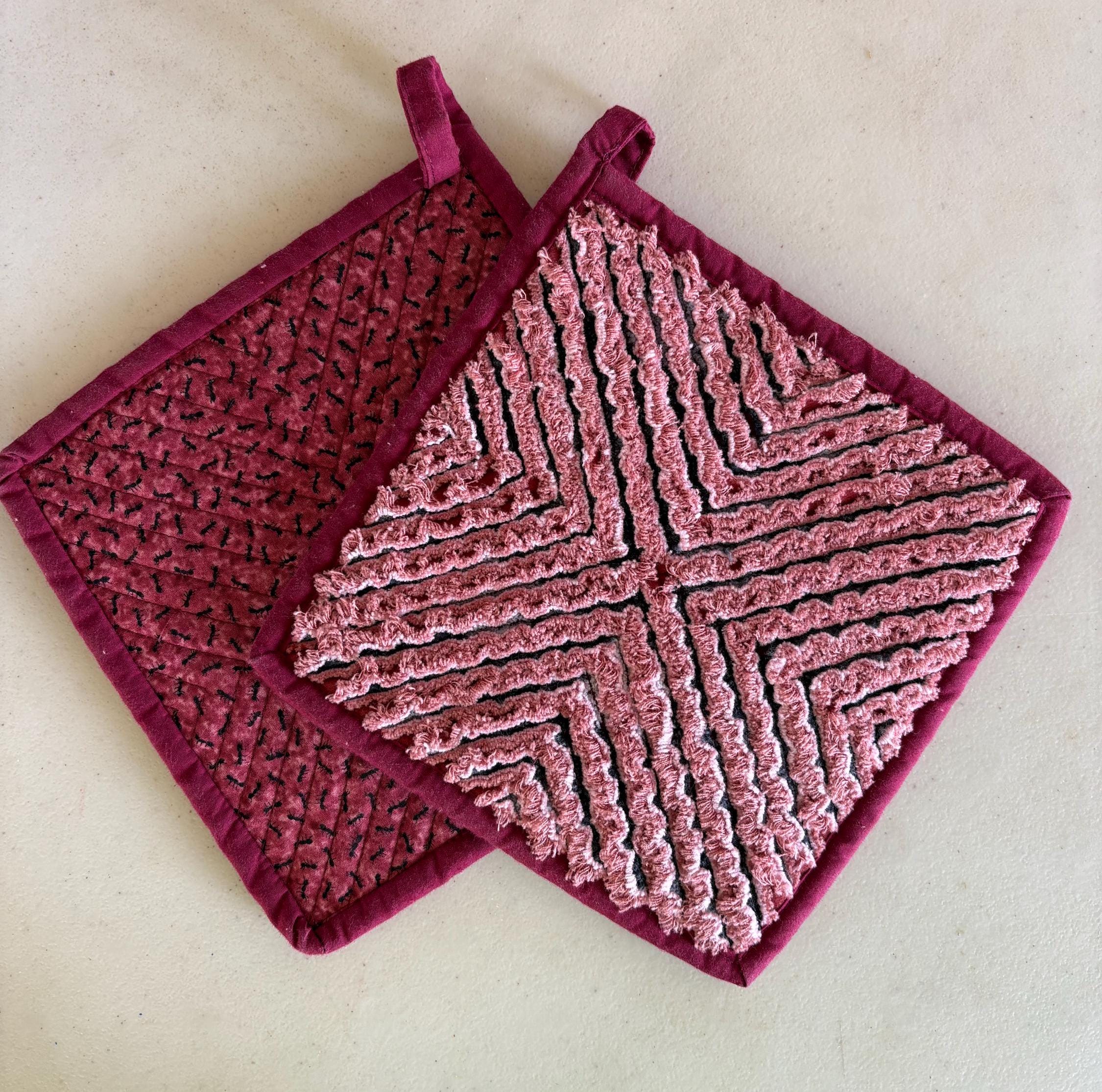 Set of Chenille Pot Holders With Ants, 2 Ant Hot Pads, Red/maroon With ...