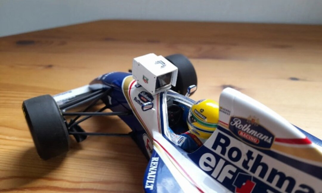 1:18 Scale White Williams Monitor /TV Computer F1 Diorama Part Senna ...