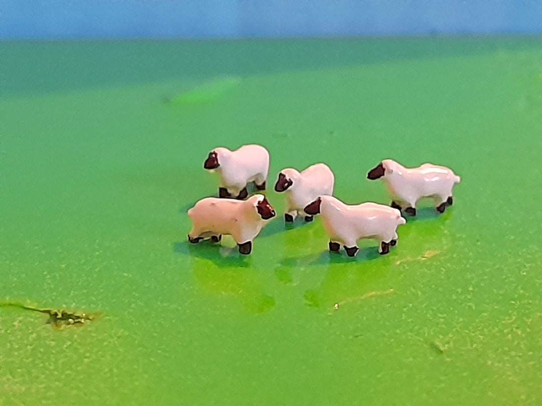 5x Sheep Flock N Gauge 1:148 Hornby Railway, Farm Diorama Detail Fully ...
