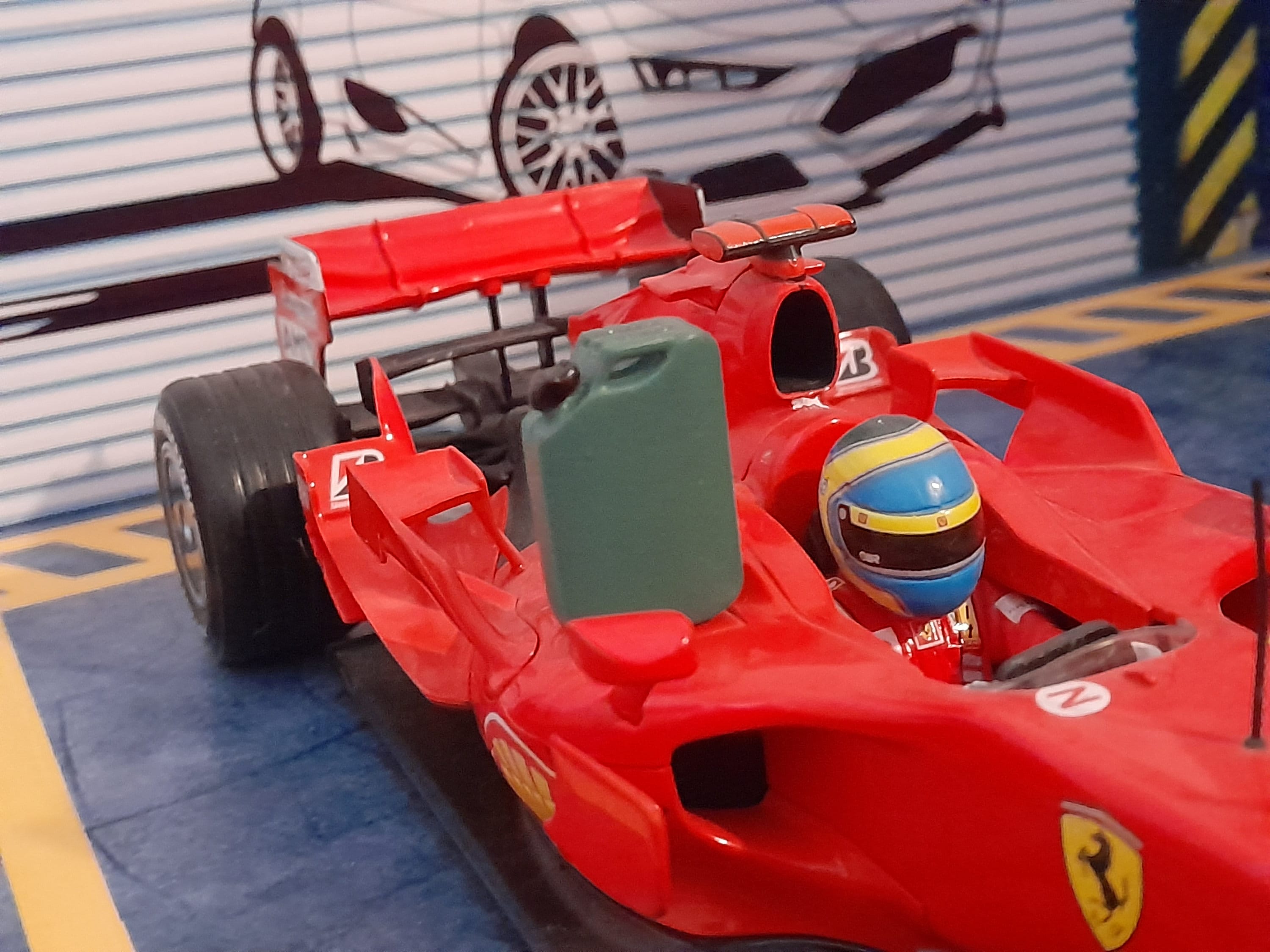 1/18 Scale Petrol Diesel Jerry Can Model. F1 GARAGE Car Diorama Fully ...