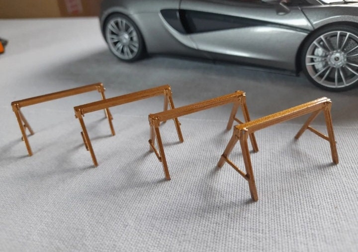 1:18 Scale Model Car Display Stands X2 Pairs F1 or Super Cars Made From ...