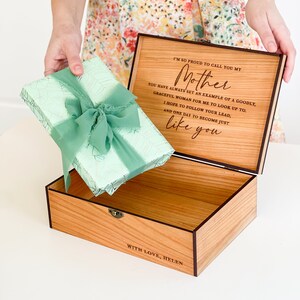 Personalized, Memory, Wooden, Keepsake Box - Mothers Day Gift for Mom ...