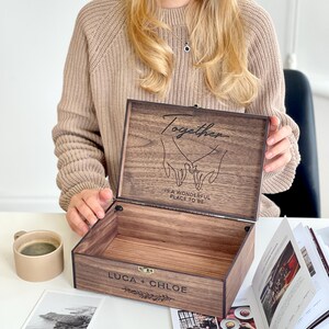 Personalized Memory, Wooden, Wedding Keepsake Box Anniversary Couple ...