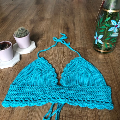 Crochet PATTERN Bomb Shell Halter Top Women's Summer | Etsy