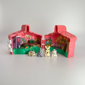 1995 Rare HTF Littlest Pet Shop Hop N Go Bunnies With Garden Hutch 100% ...