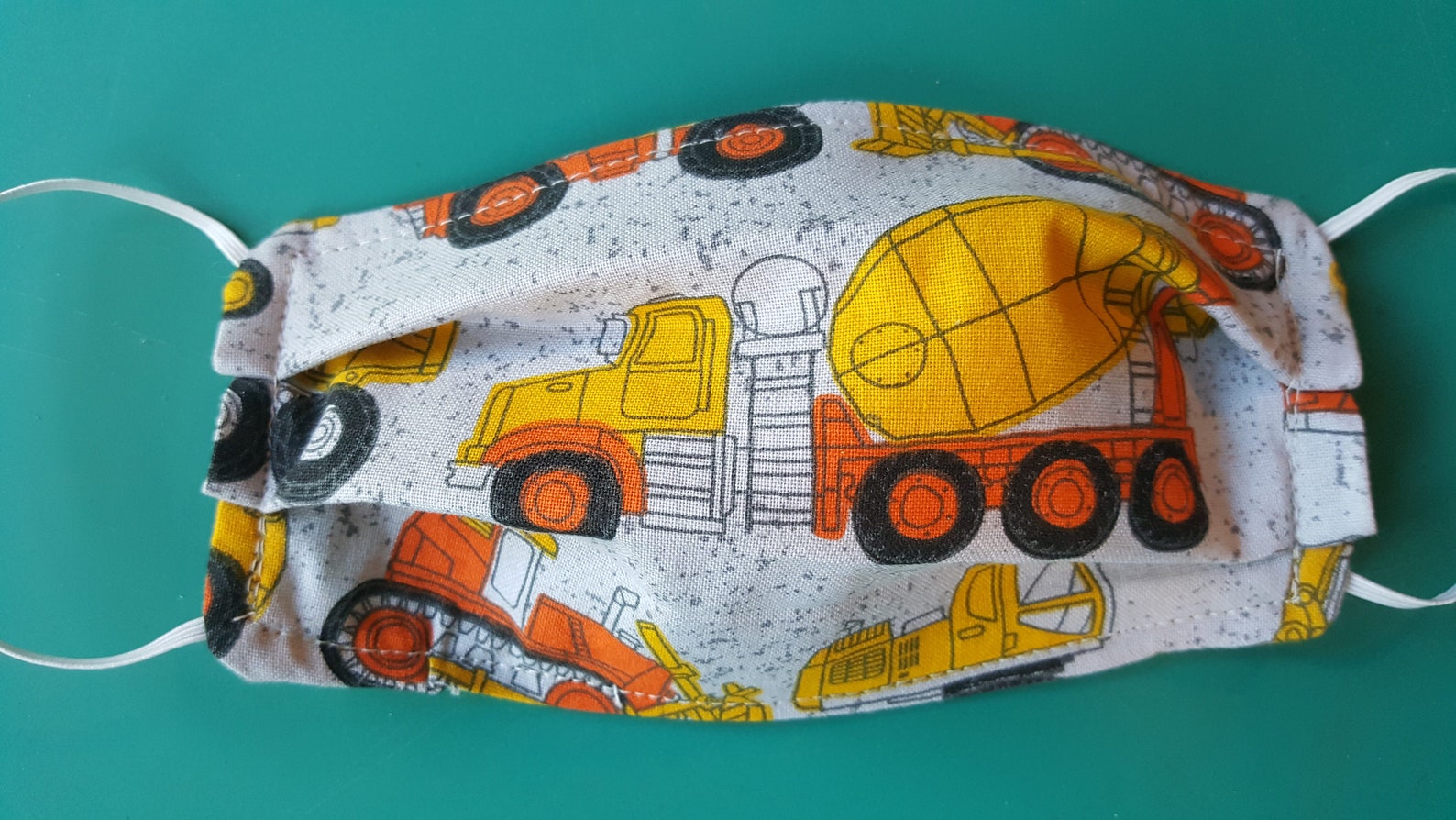 Child Reversible Construction Trucks Pleated Face Mask W | Etsy