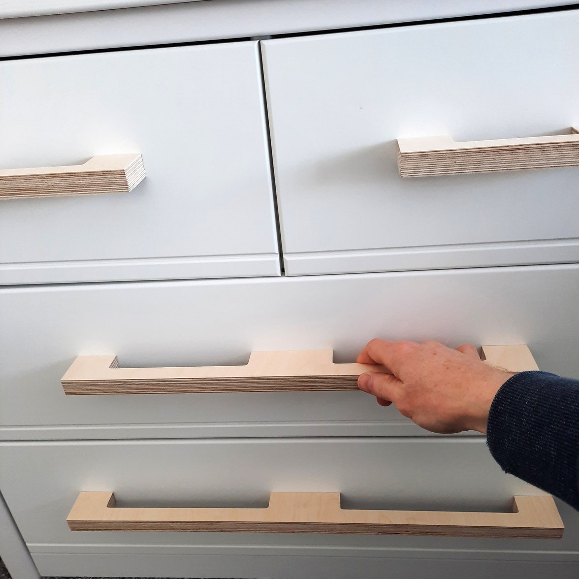 Double Grip Square Edge Wooden Door Handle in Plywood for Kitchen ...