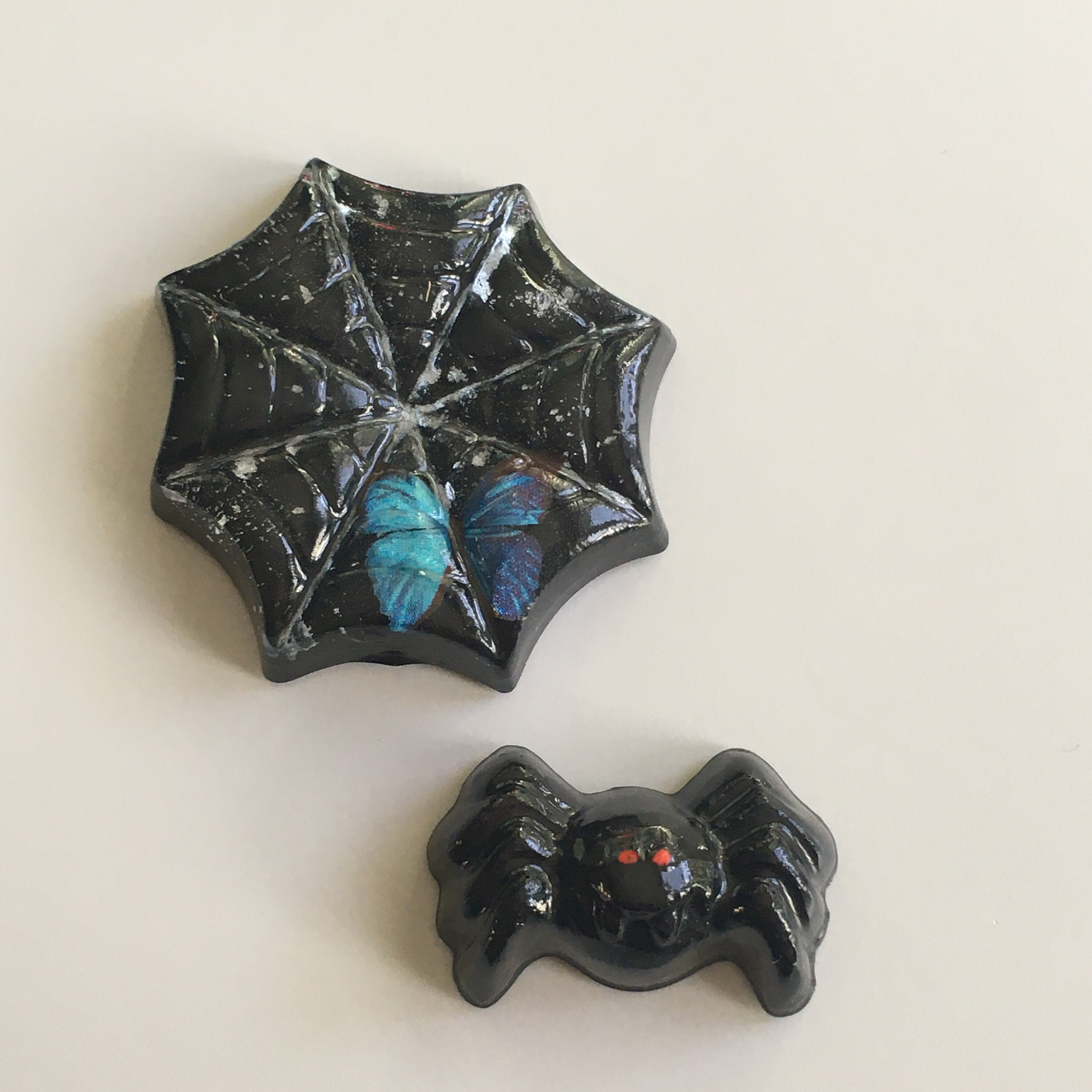 Spider Web and Spider Magnet Set - Hand Cast Resin - Multi-layered ...