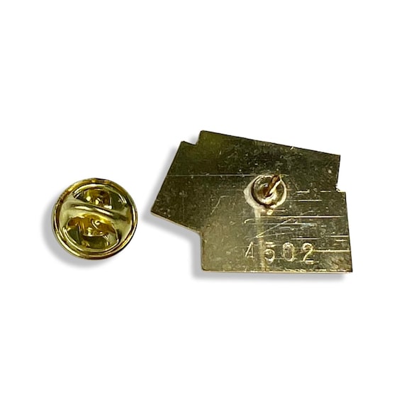 Vintage Lindt Lindor Chocolate Bar Lapel Pin Swiss Ch… - Gem