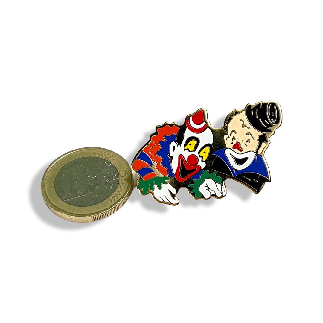 Vintage Clown Hat Pin, Clowncore Jewelry, Pinback Button - Etsy