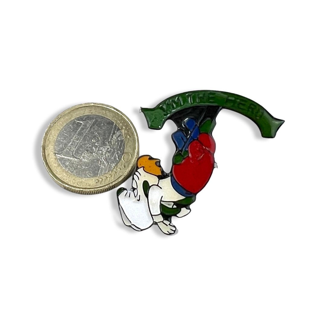 Vintage DROOPY DOG I Am the Hero Pin - Etsy