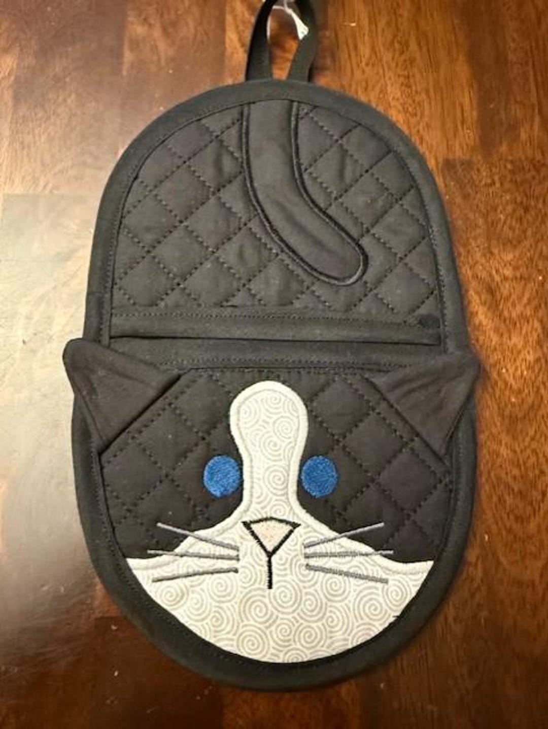Black and White Cat Finger Oven Mitt, Trivet, Hot Pad, Oven Mitt, Gift ...
