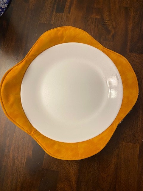 Harley Plate Cozy - Etsy