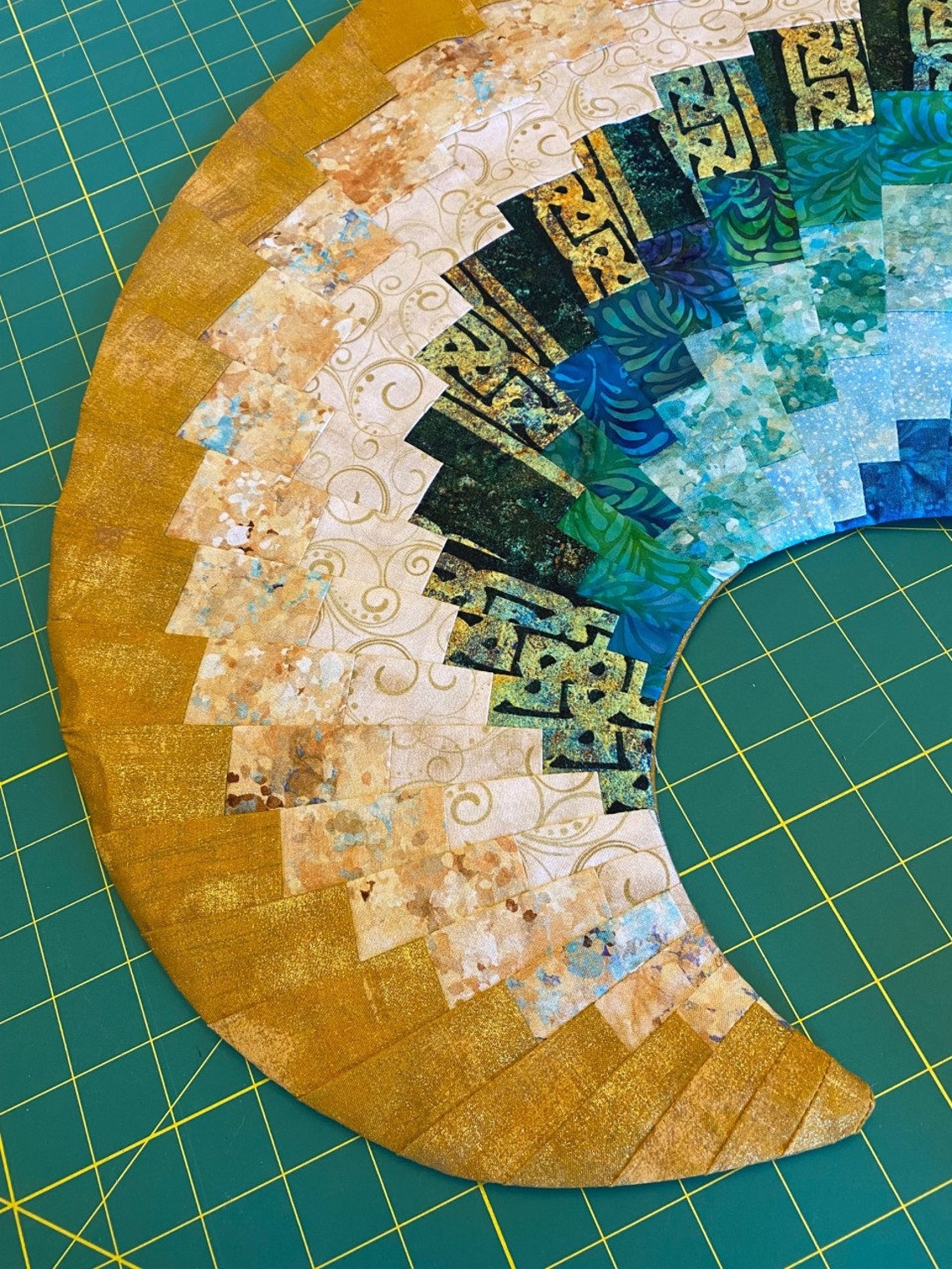 Spiral Table Runner Approx 40 Long and 21 Wide - Etsy