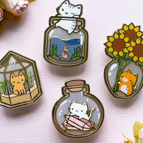 DAISY Enamel Pin - Etsy