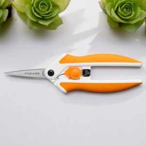 FISKARS EASY ACTION Soft Grip Micro Tip Scissors 15cm Super Sharp ...