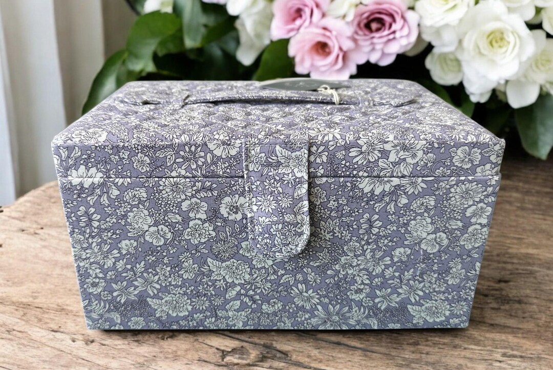 LIBERTY SEWING BOX Beautiful Lilac & White Floral Sewing Basket - Etsy