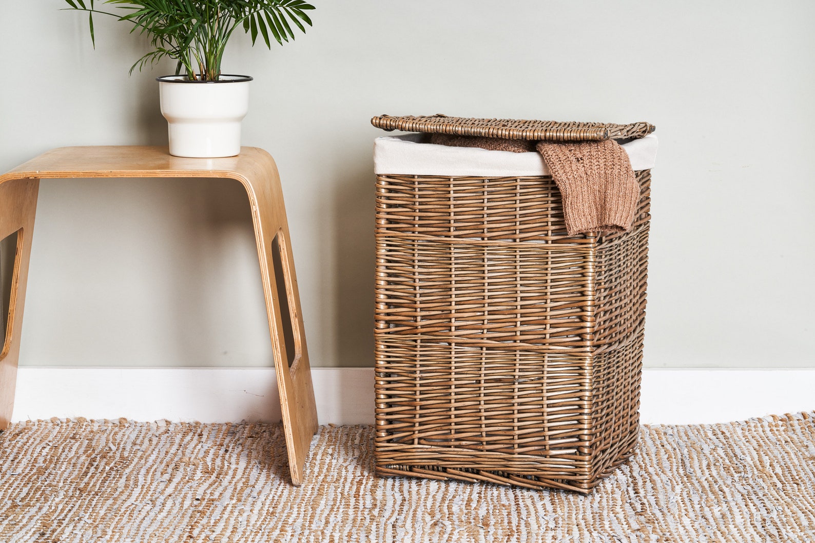 Large Wicker Laundry Basket Handmade With Lid & Cotton - Etsy
