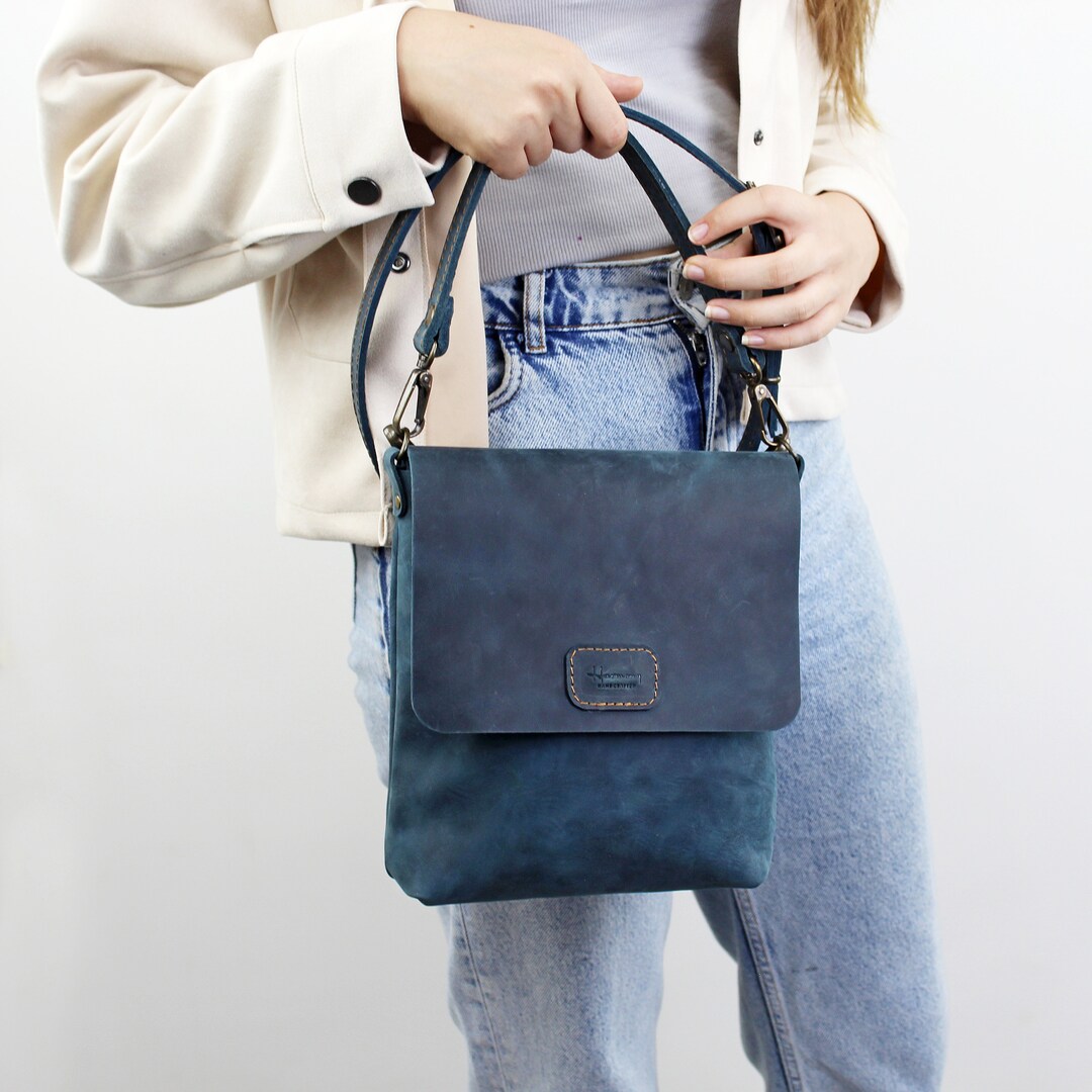 Small Leather Messenger Crossbody Bag for Women / Personalized Zipper ...