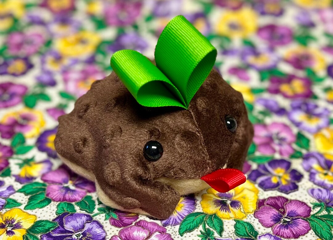 Bean Bag Frog Garden Sprouts Toad Plushie: Weighted Sensory Fidget Toy ...