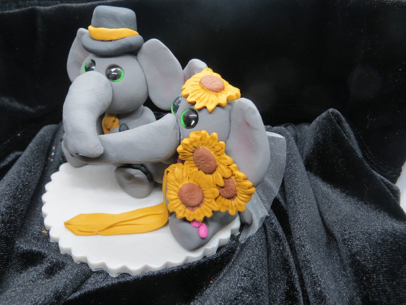 Elephant Bride & Groom / Wedding Anniversary Cake Topper - Etsy