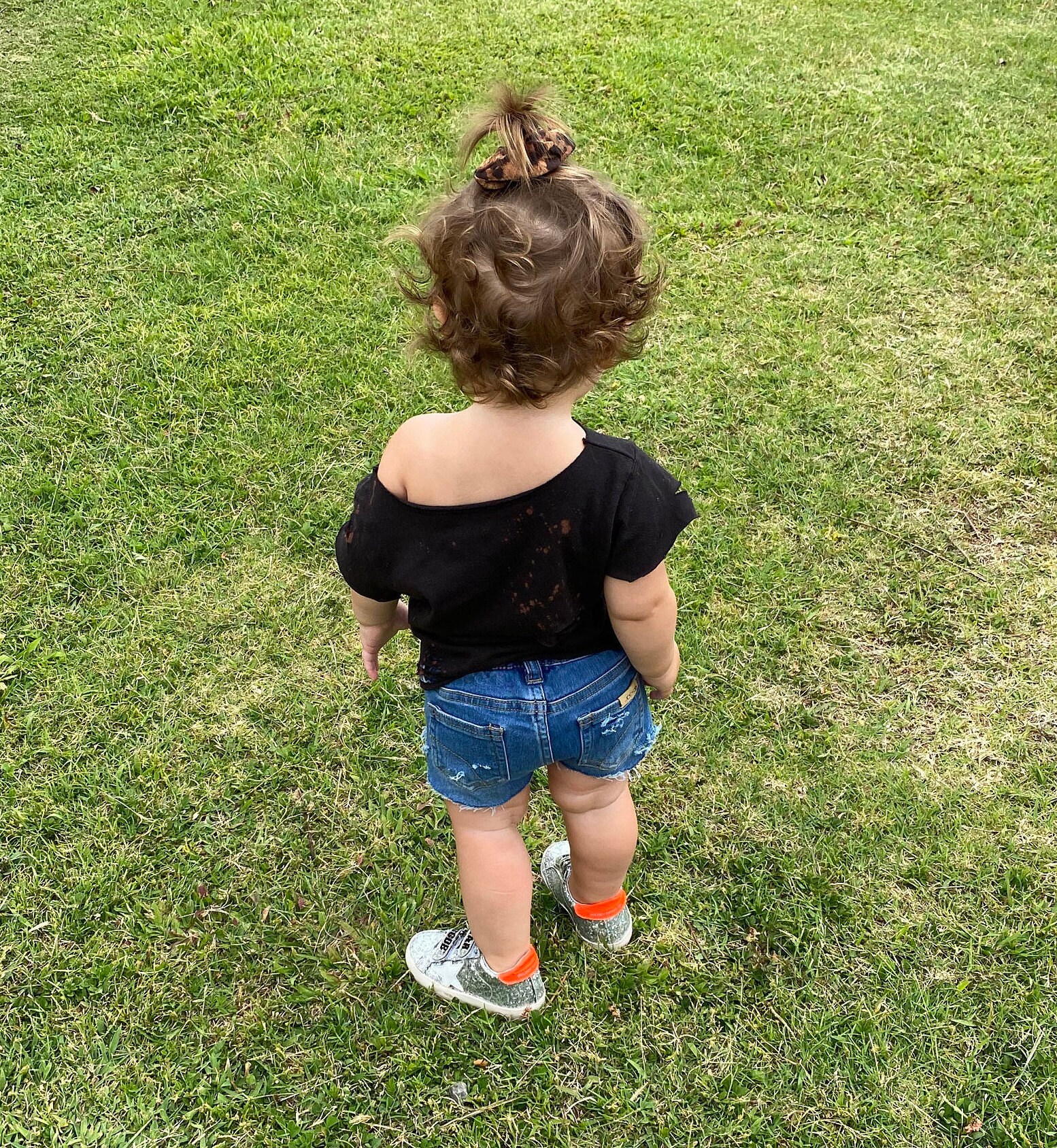 Queen Distressed Band Tee Kids - Etsy