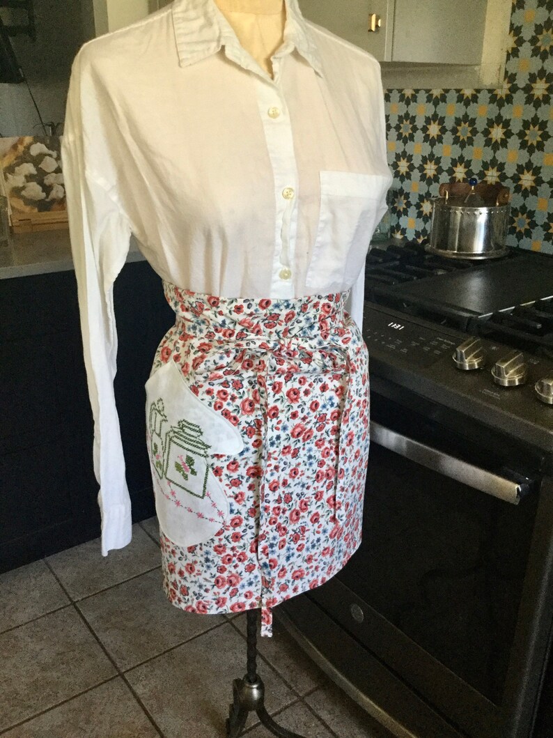 Cute Half Apron Farmhouse Apron Mixologist Apron Bar Ware | Etsy