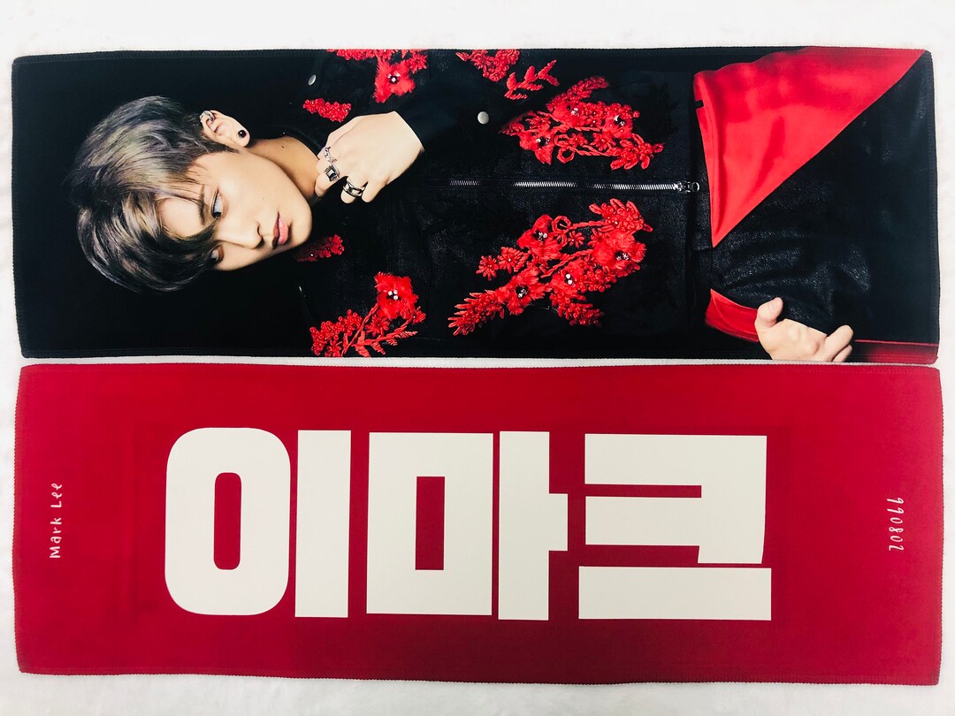 NCT Mark Lee Slogan Banner - Etsy