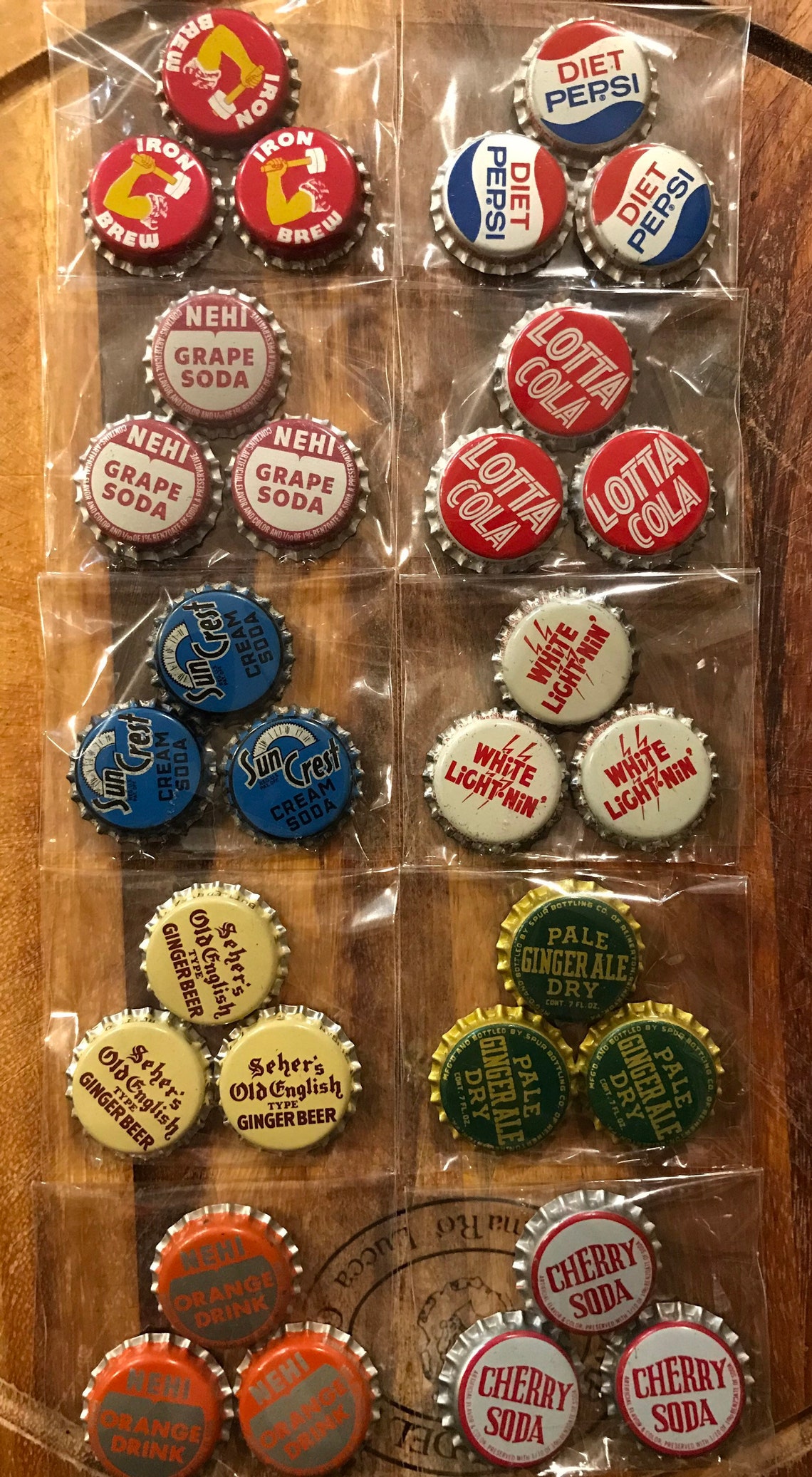 Vintage Bottle Caps / Tops. Original Metal American Soda Pop Bottle ...