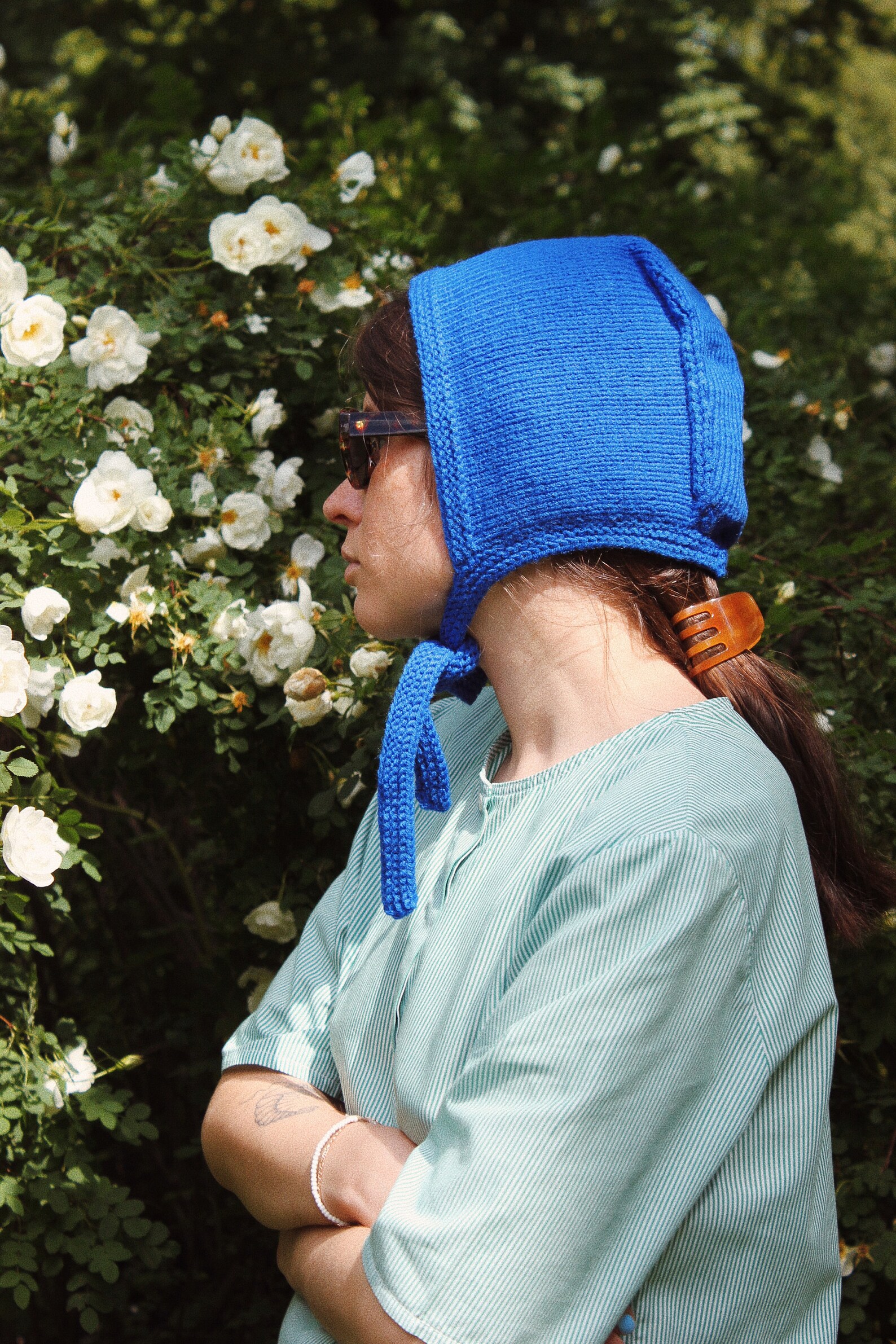 Hand-knitted Adult Bow Tie Bonnet Hat in Blue - Etsy