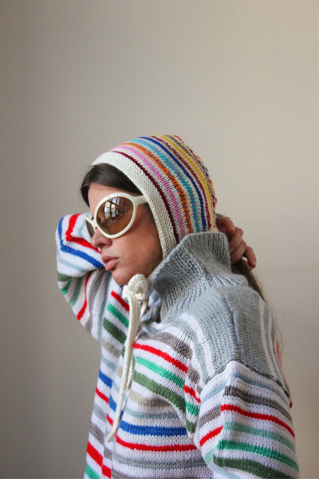 Random Multicolor Hand-knitted Adult Bow Tie Bonnet Hat in Ivory - Etsy