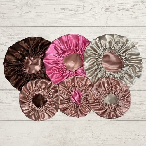 Mommy and Me Glitter Personalized Satin Bonnet Set - Etsy