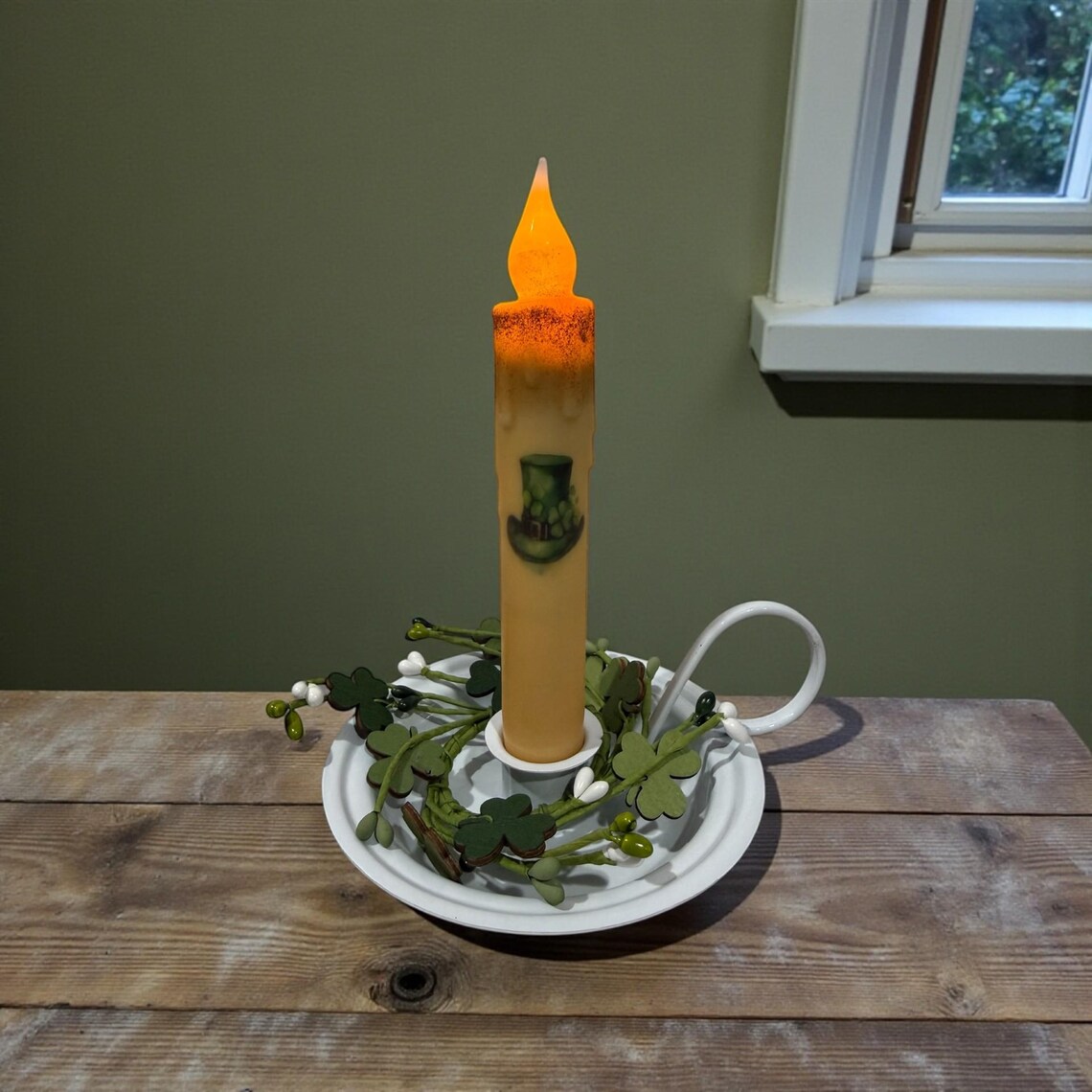 Wooden Shamrocks & Pips 2